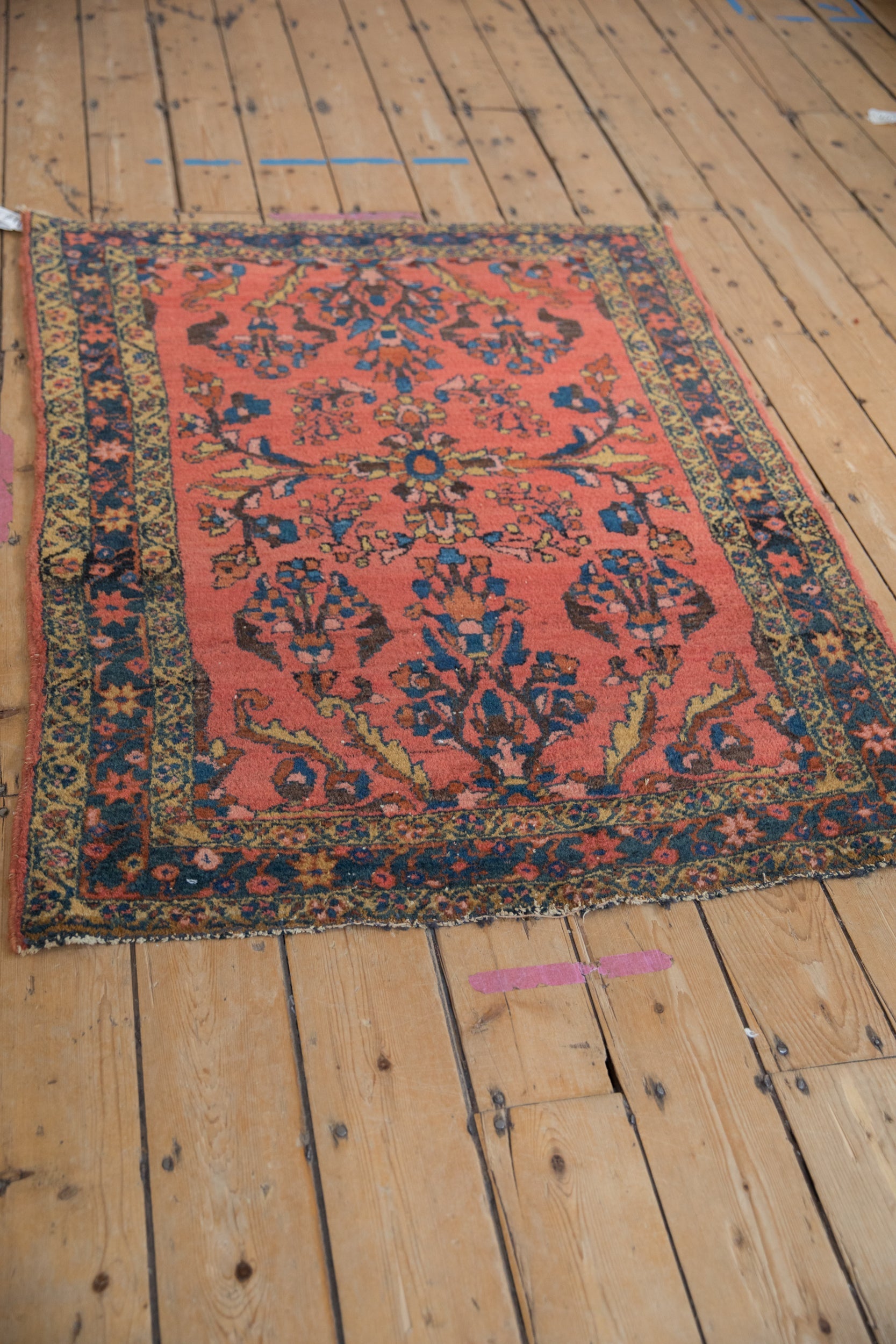 3.5x4.5 Vintage Lilihan Square Rug / ONH item 11836