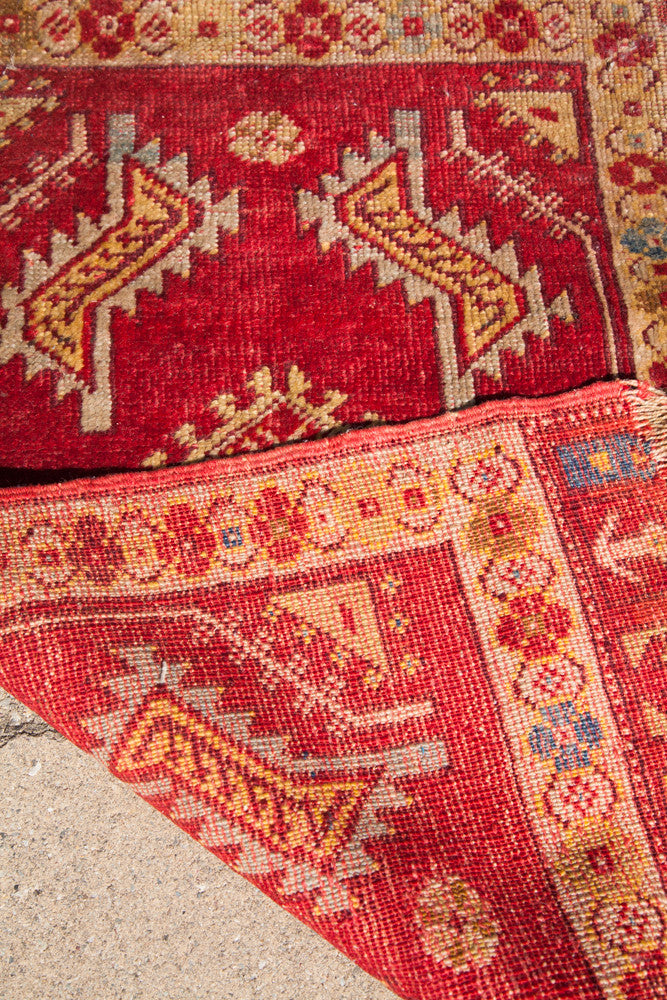 Vintage Turkish Rug 1'7" x 2'9" | circa 1920s