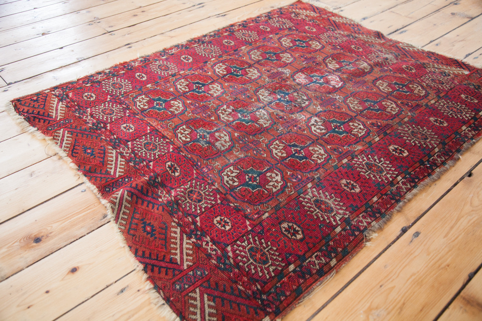3x4 Antique Tekke Rug Mat
