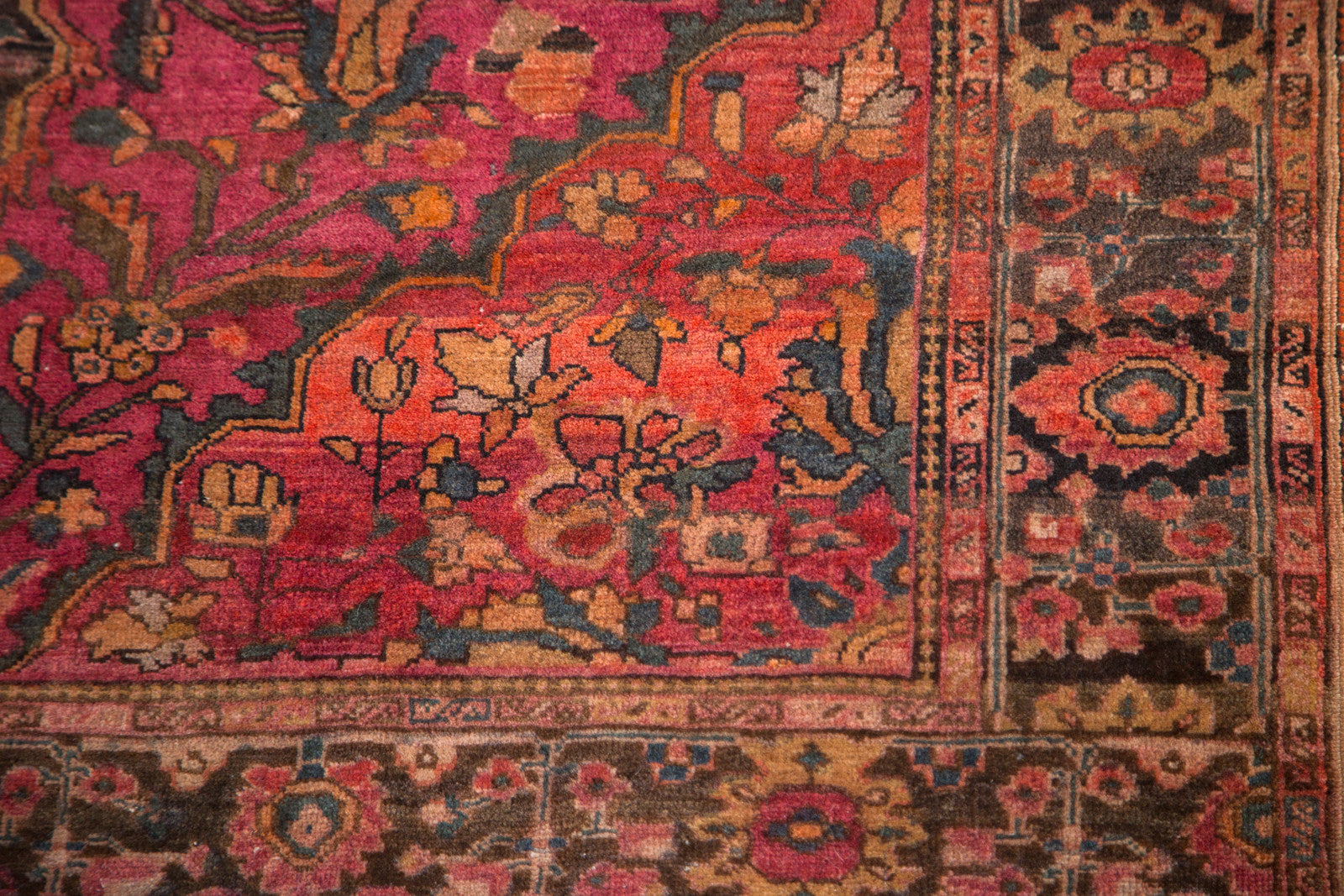 3.5x5 Vintage Farahan Sarouk Rug