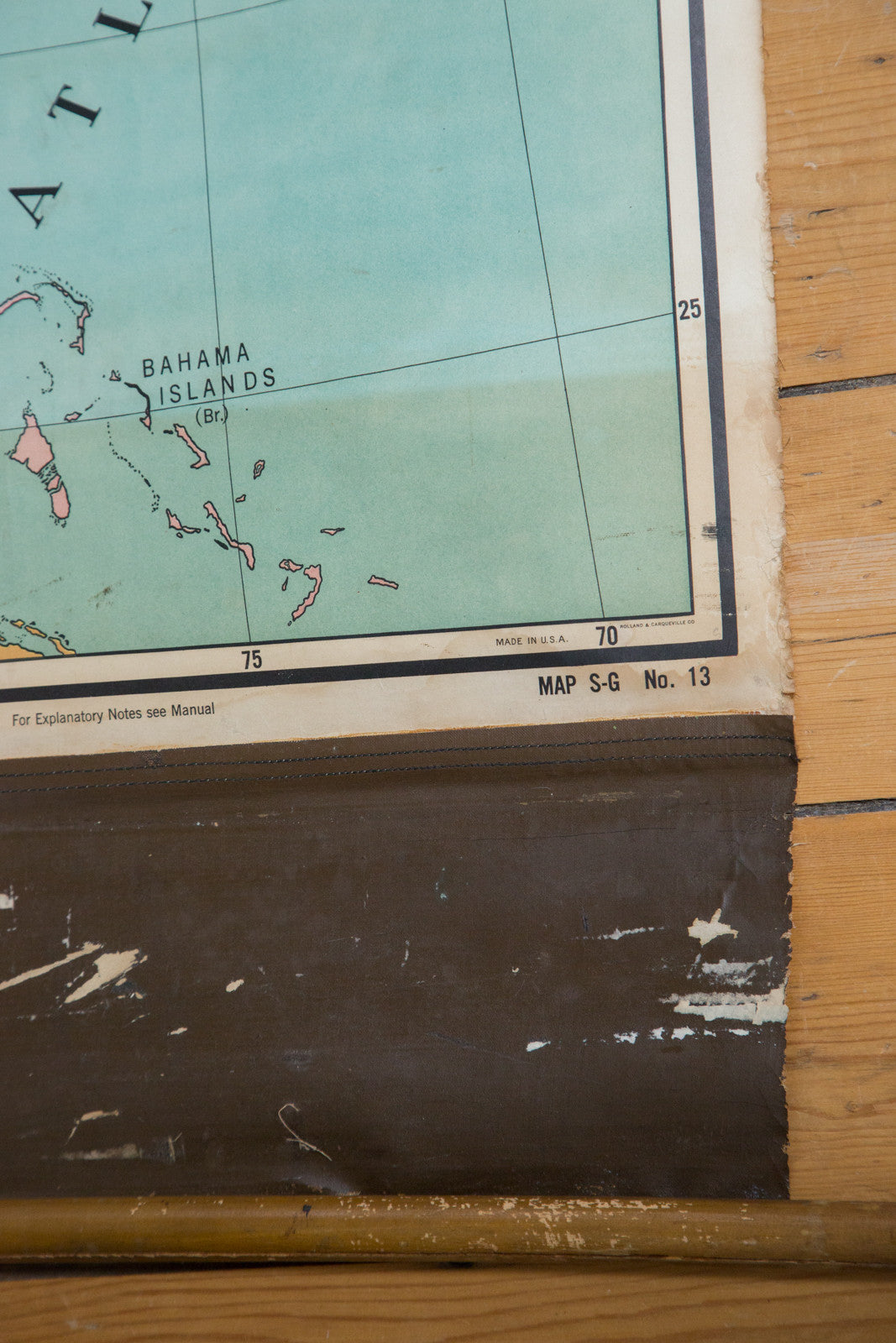 Vintage Pull Down Map United States