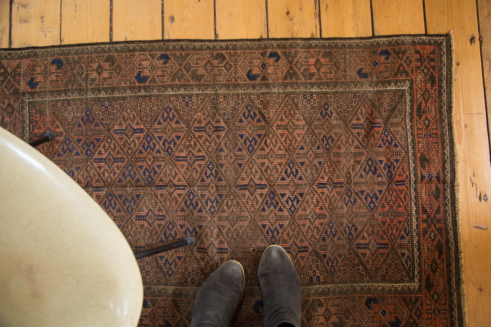 2.5x4 Vintage Distressed Belouch Rug