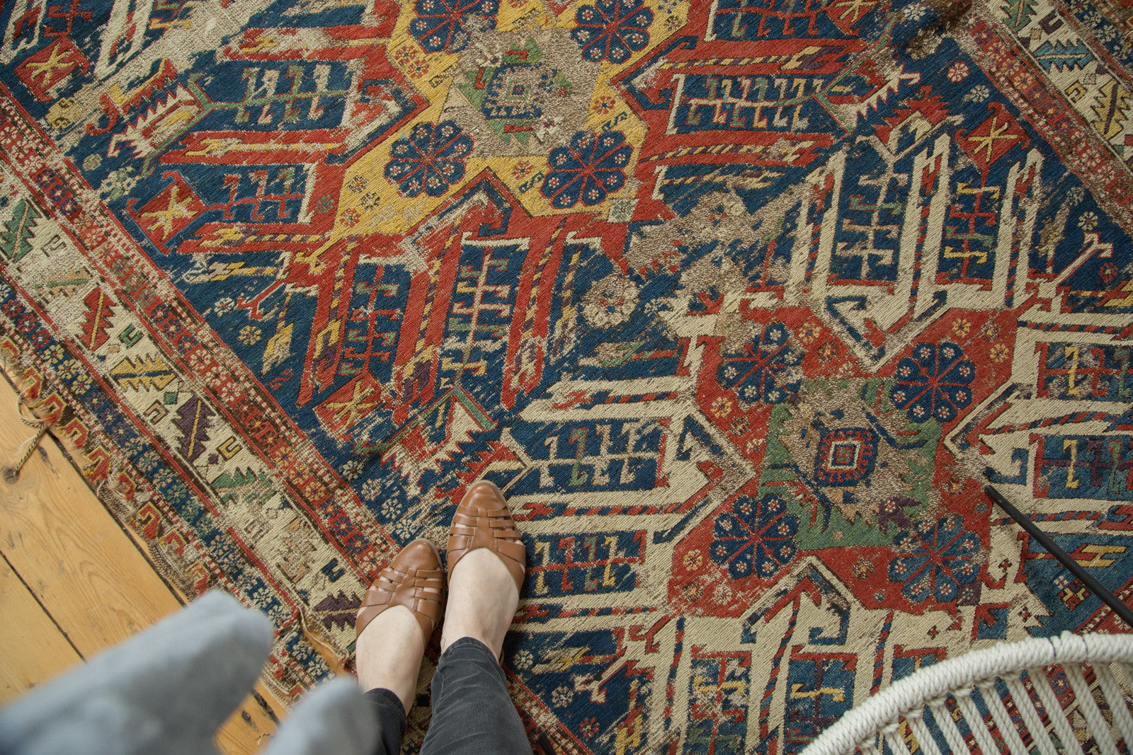 5x10.5 Antique Eagle Soumac Rug Runner