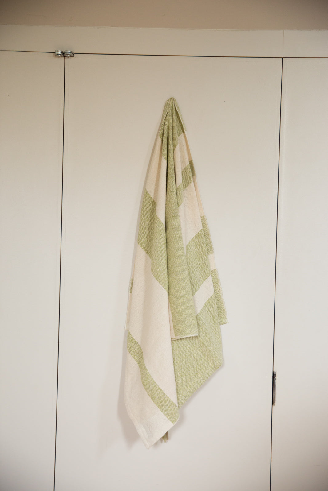 Hand-woven Lime Green Spa Towel Throw