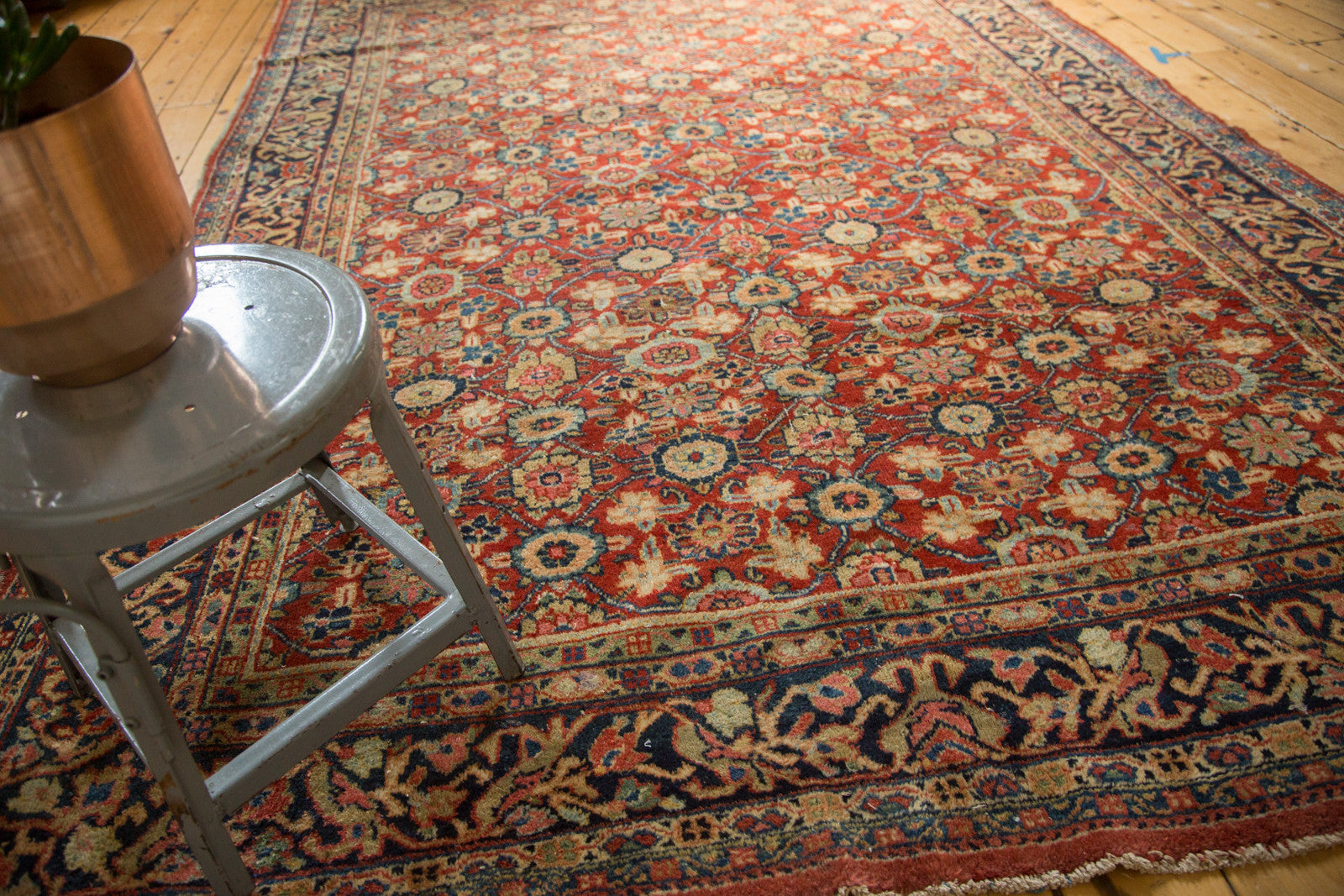 Vintage Mahal Persian Carpet 6'9" x 10'3" | circa 1940s