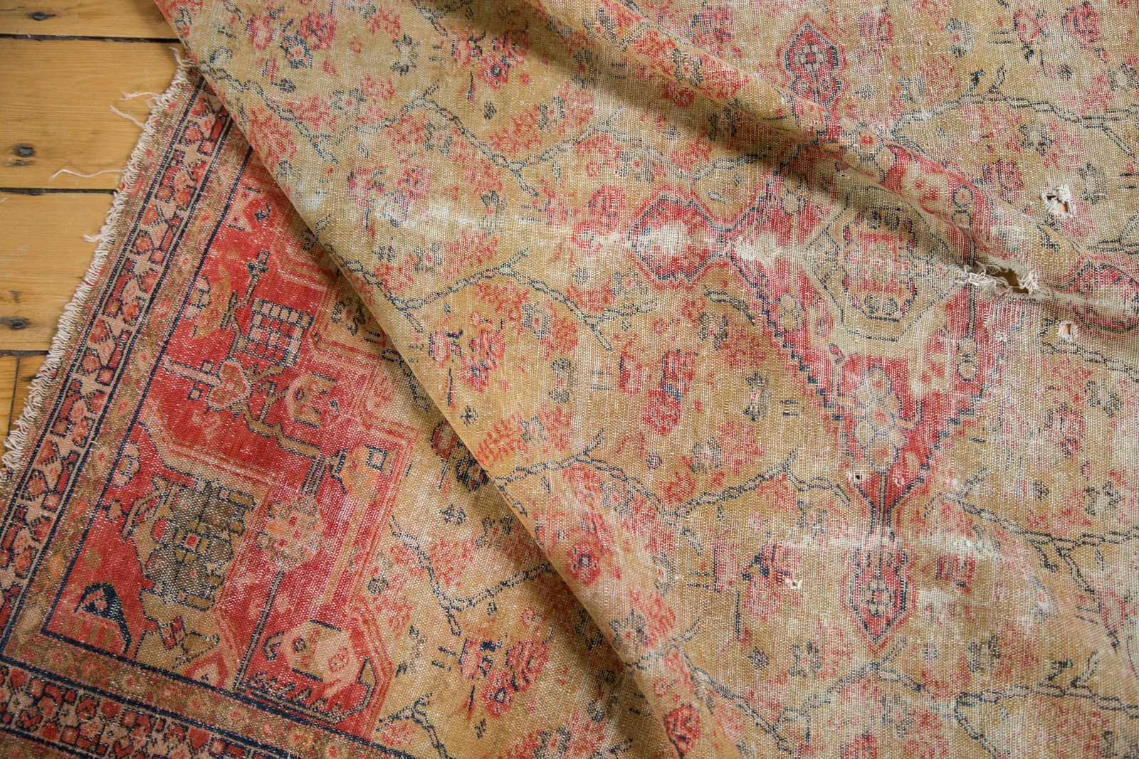 4x6 Antique Zuli Sultan Rug