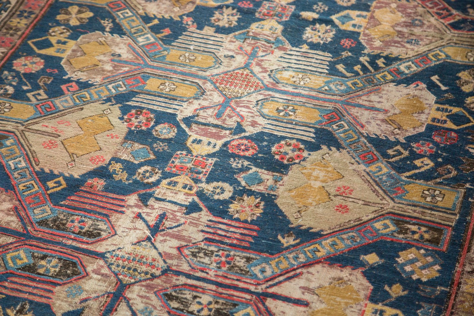 4.5x8.5 Antique Soumac Rug