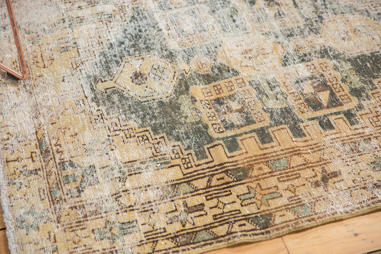 3.5x4.5 Vintage Distressed Hamadan Square Rug