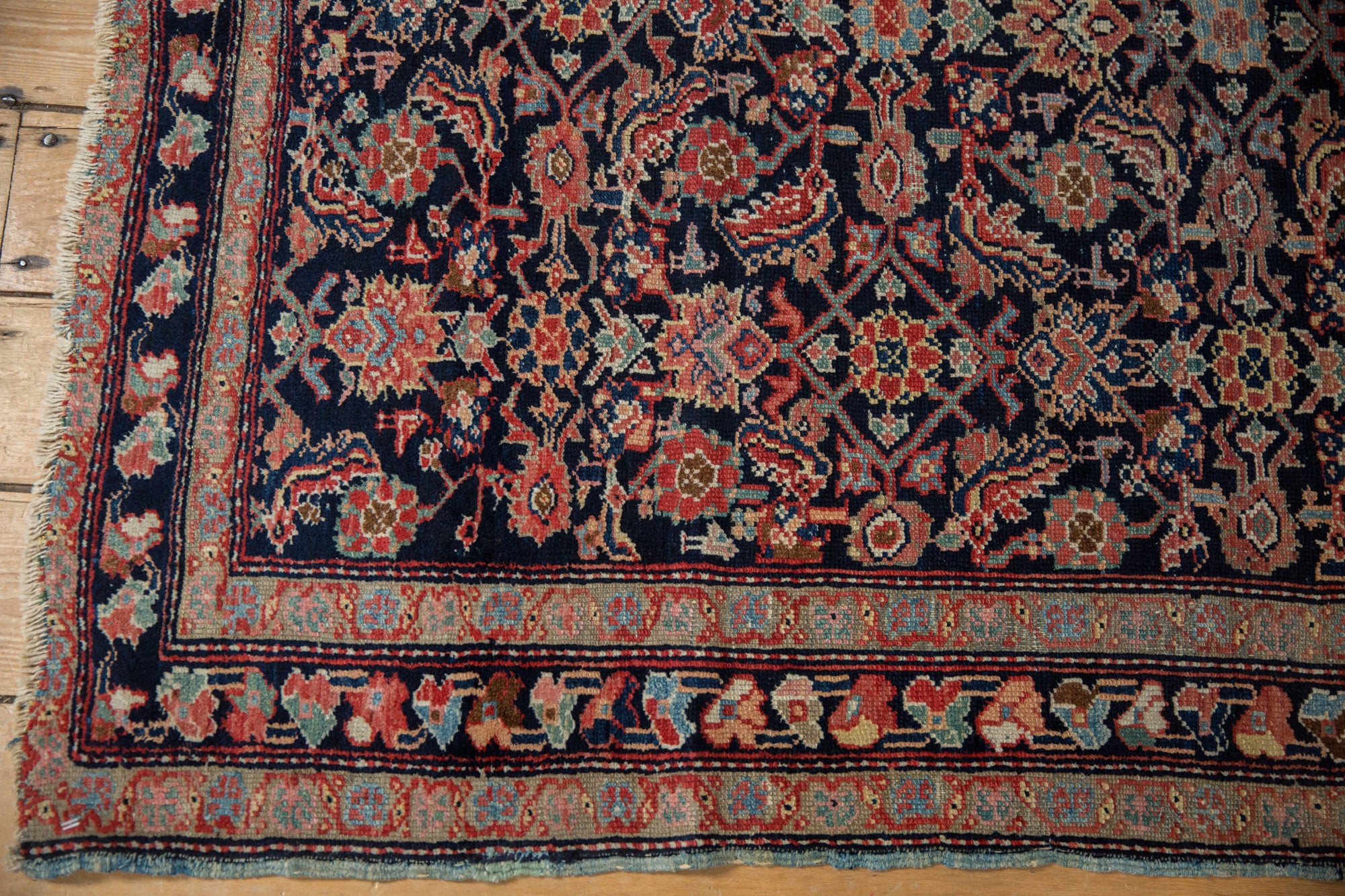 4x6.5 Antique Mahal Rug
