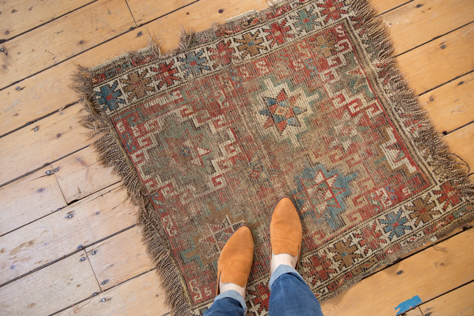 3x3 Antique Caucasian Fragment Square Rug