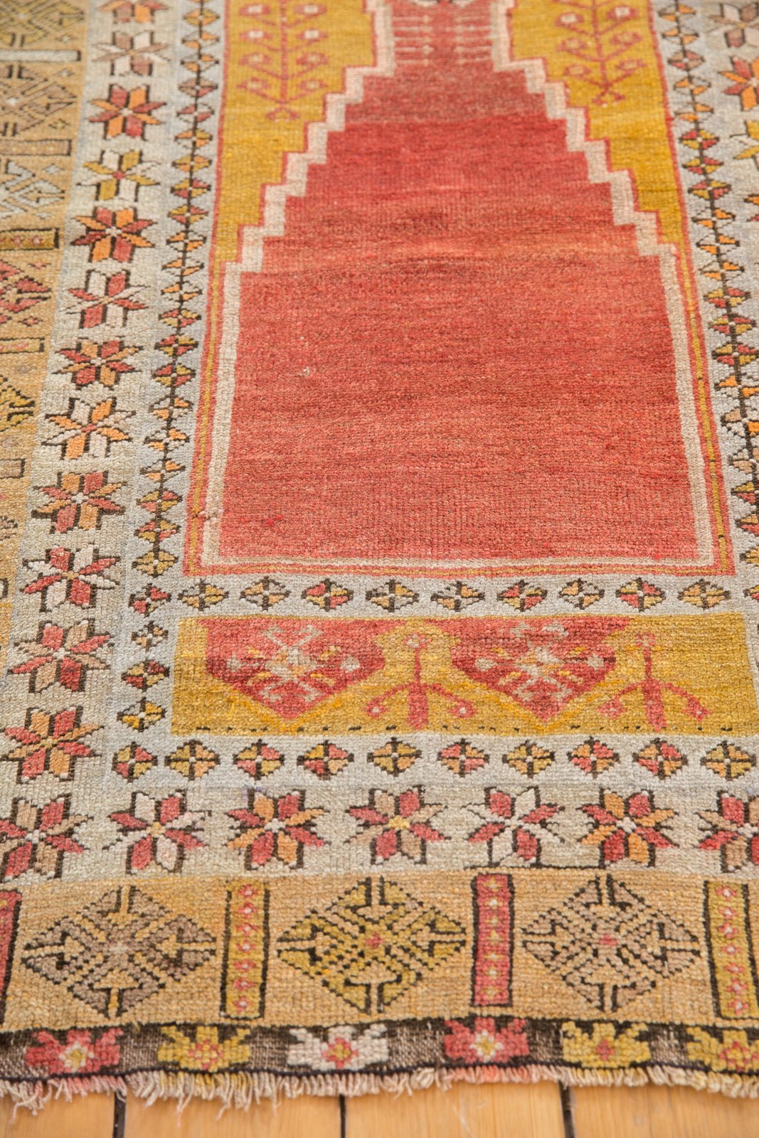 3.5x5 Vintage Turkish Prayer Rug