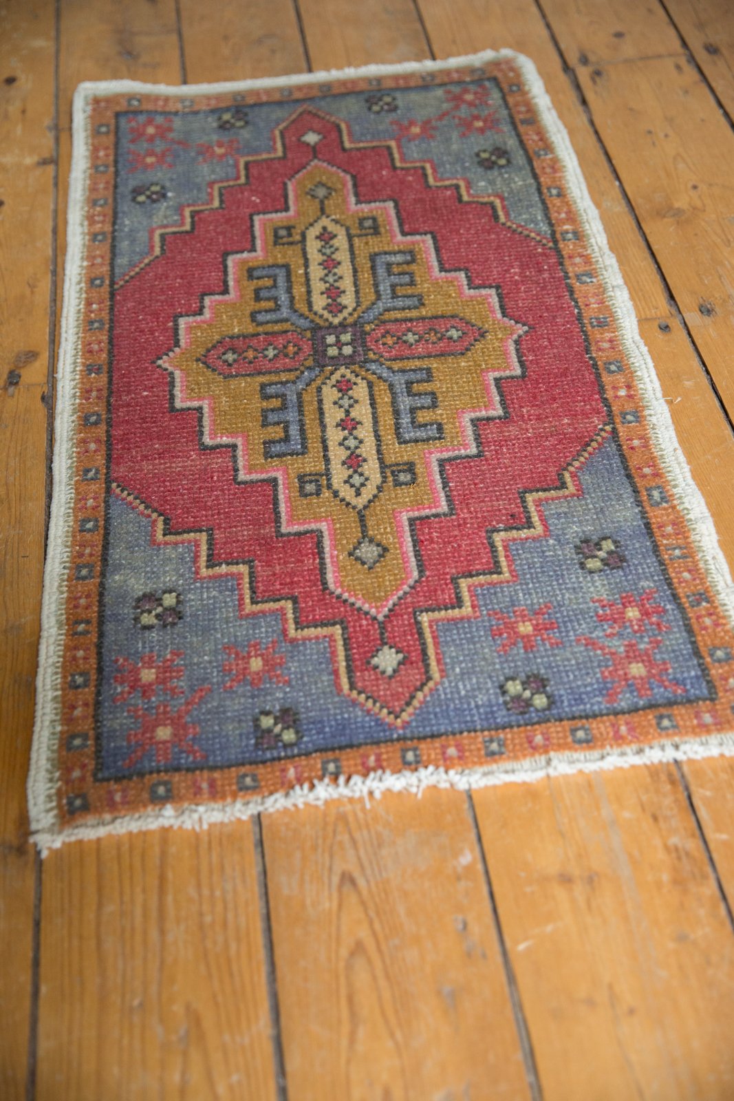 1.5x3 Vintage Distressed Oushak Rug Mat