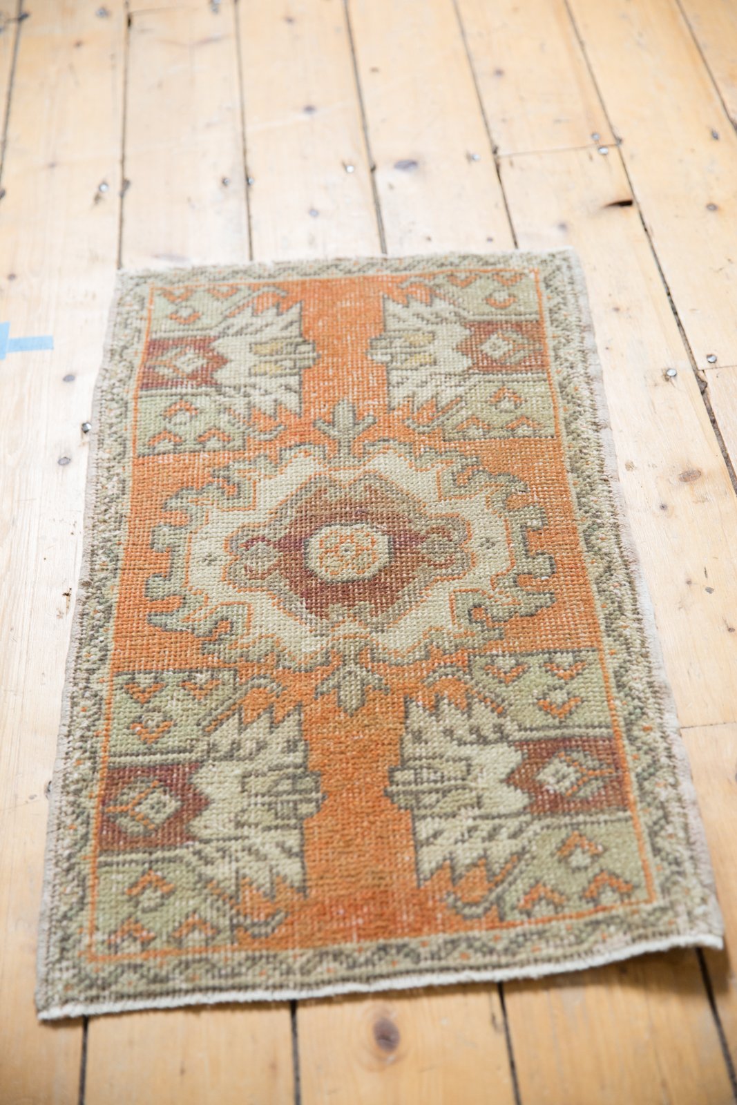 1.5x3 Vintage Distressed Oushak Rug Mat