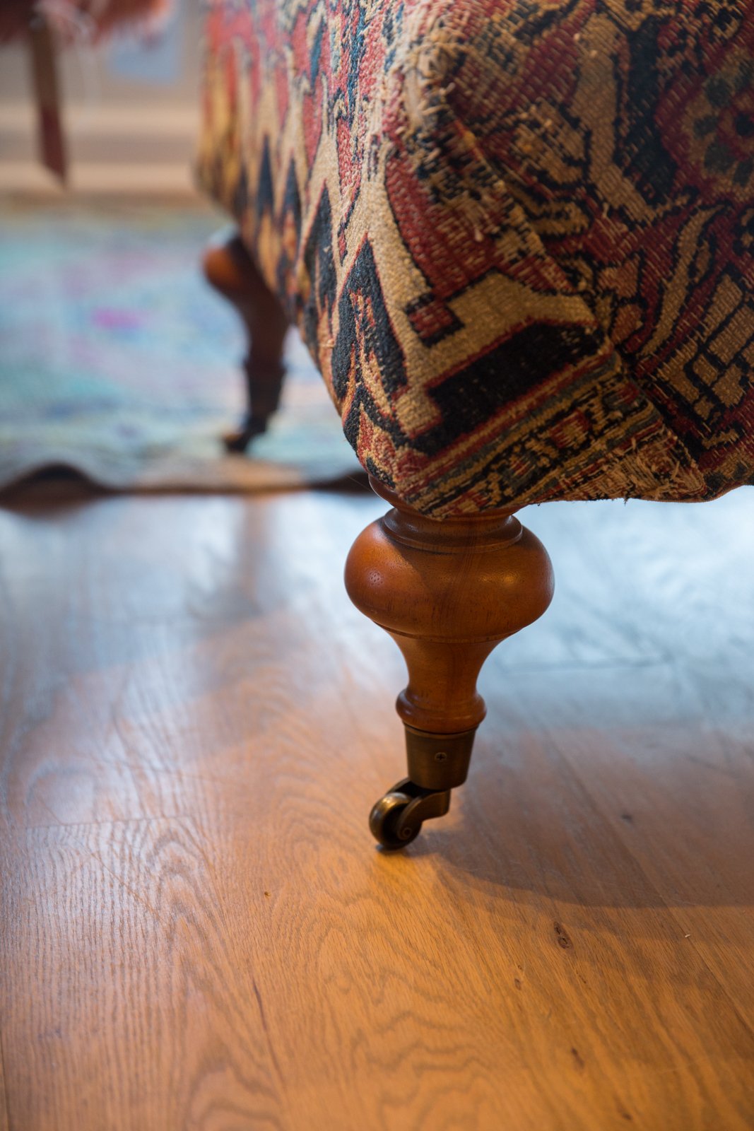 Antique Persian Rug Ottoman Coffee Table – Item #AS6865D0000A