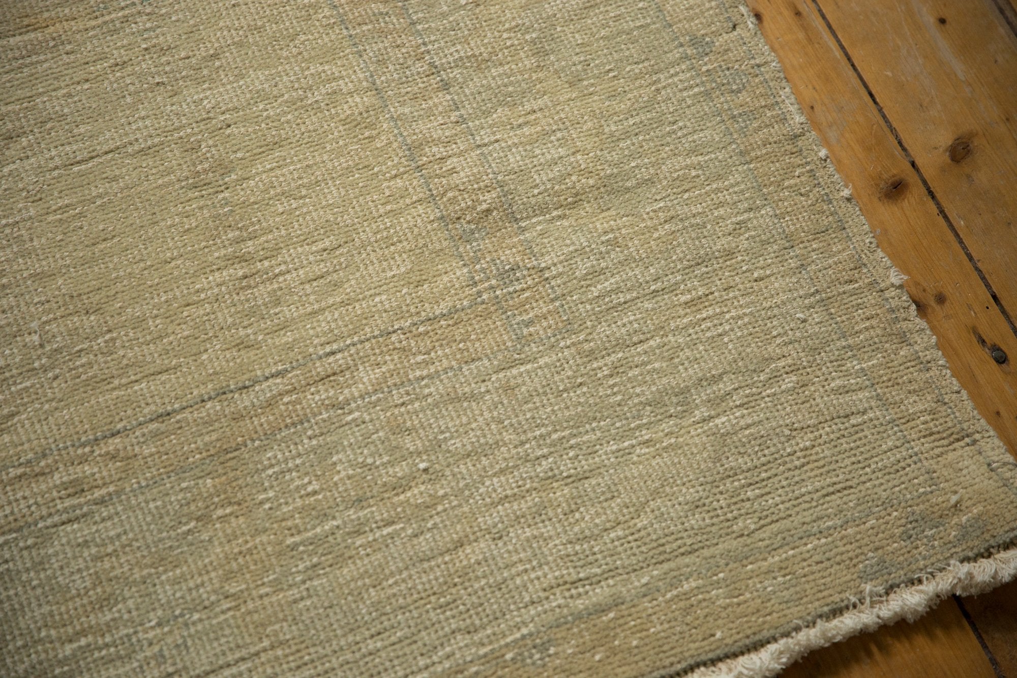 6x7 Distressed Oushak Square Carpet / ONH item ee001438