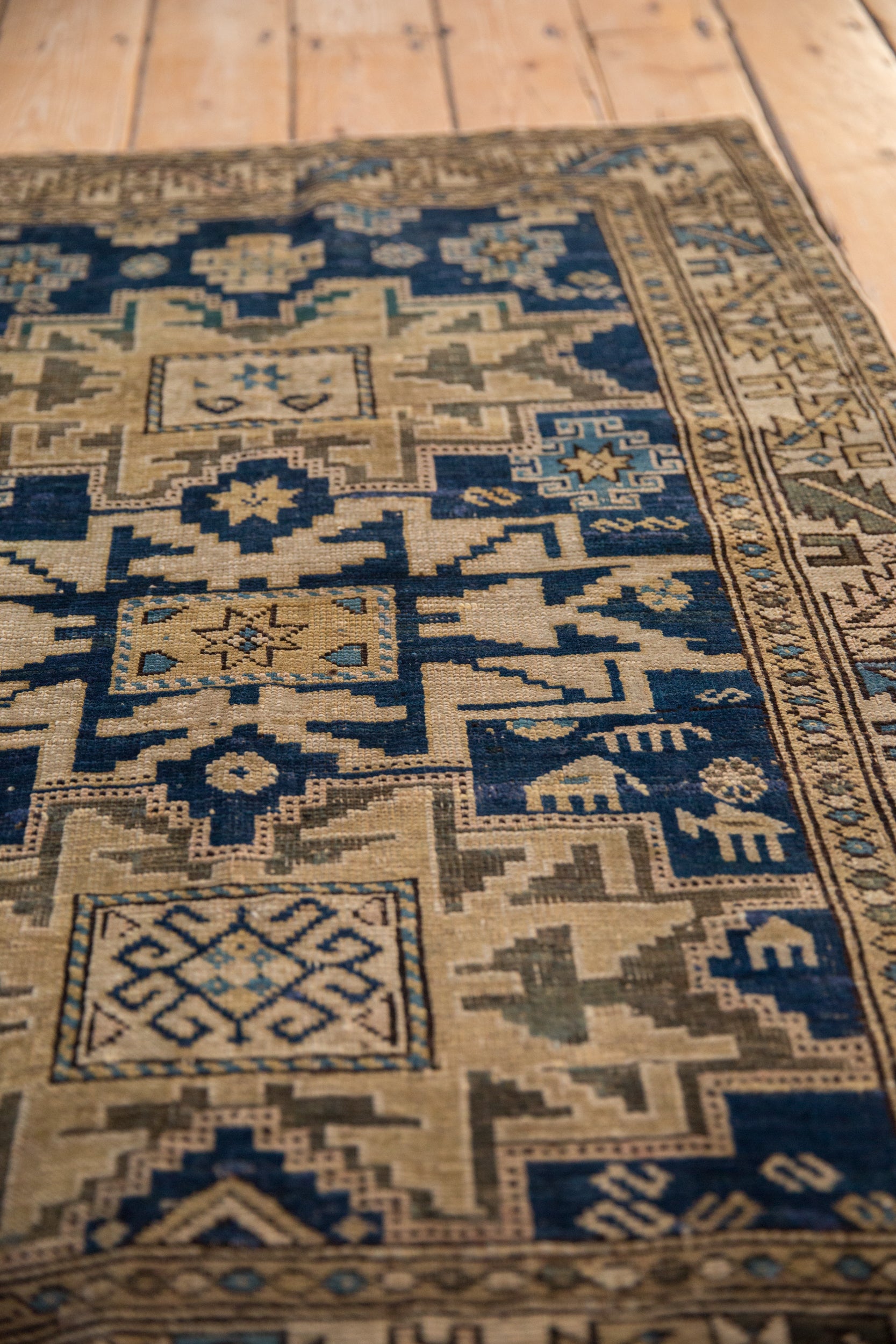 3x4 Antique Shirvan Square Rug