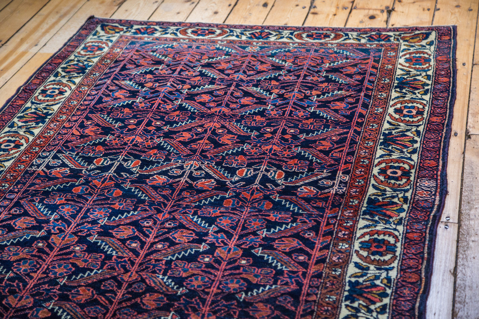 Vintage Engelas Persian Rug 4'2" x 6'9" | circa 1930s – Item #ee001541
