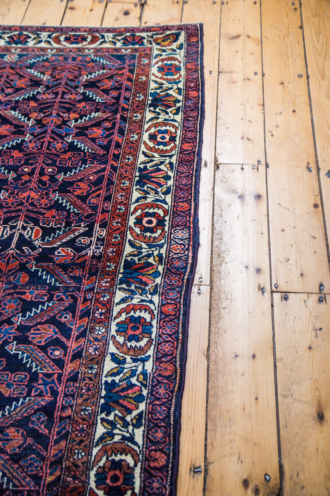 Vintage Engelas Persian Rug 4'2" x 6'9" | circa 1930s – Item #ee001541