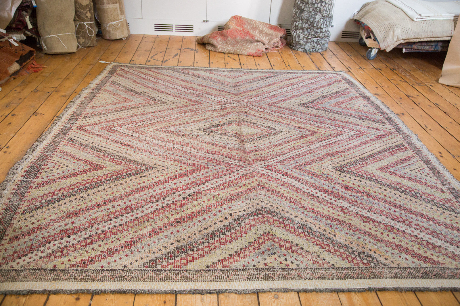 7x8 Vintage Jijim Carpet