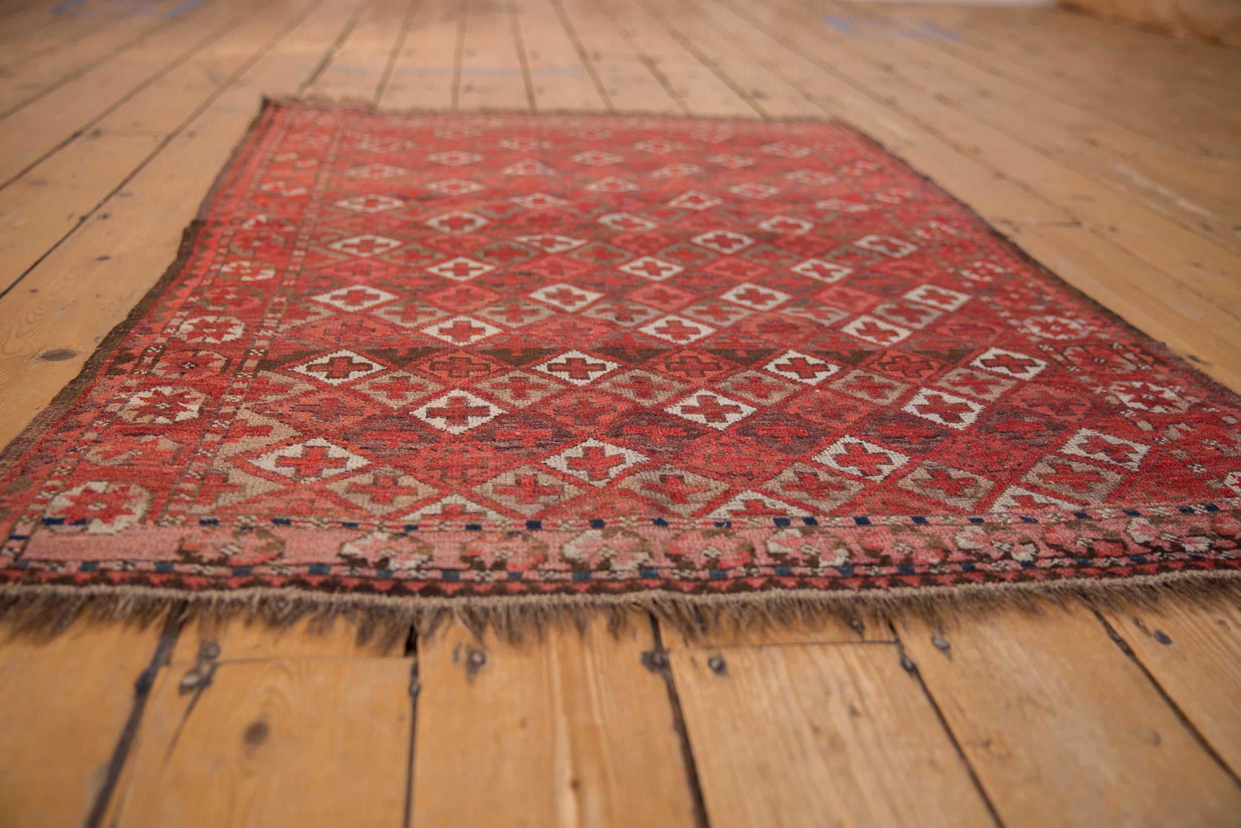 3x4.5 Vintage Afghan Square Rug / ONH item ee002062