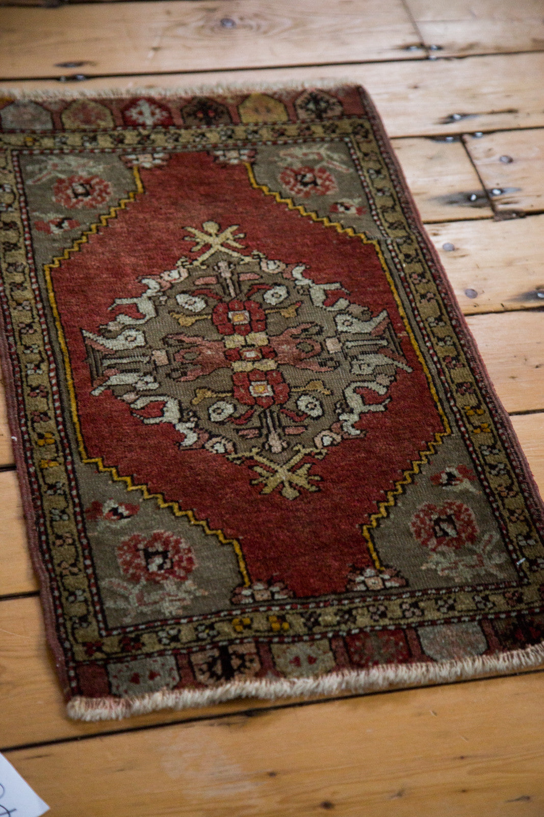 1.5x2.5 Vintage Oushak Rug Mat