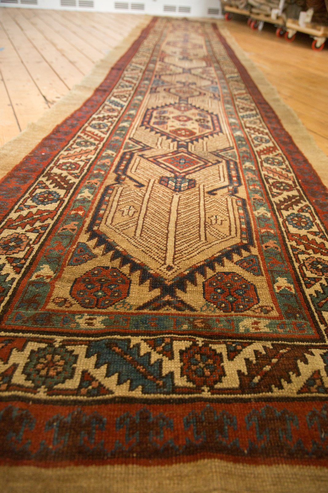Antique Serab Persian Rug 3'6" x 18'6" | circa 1910s – Item #sm001277