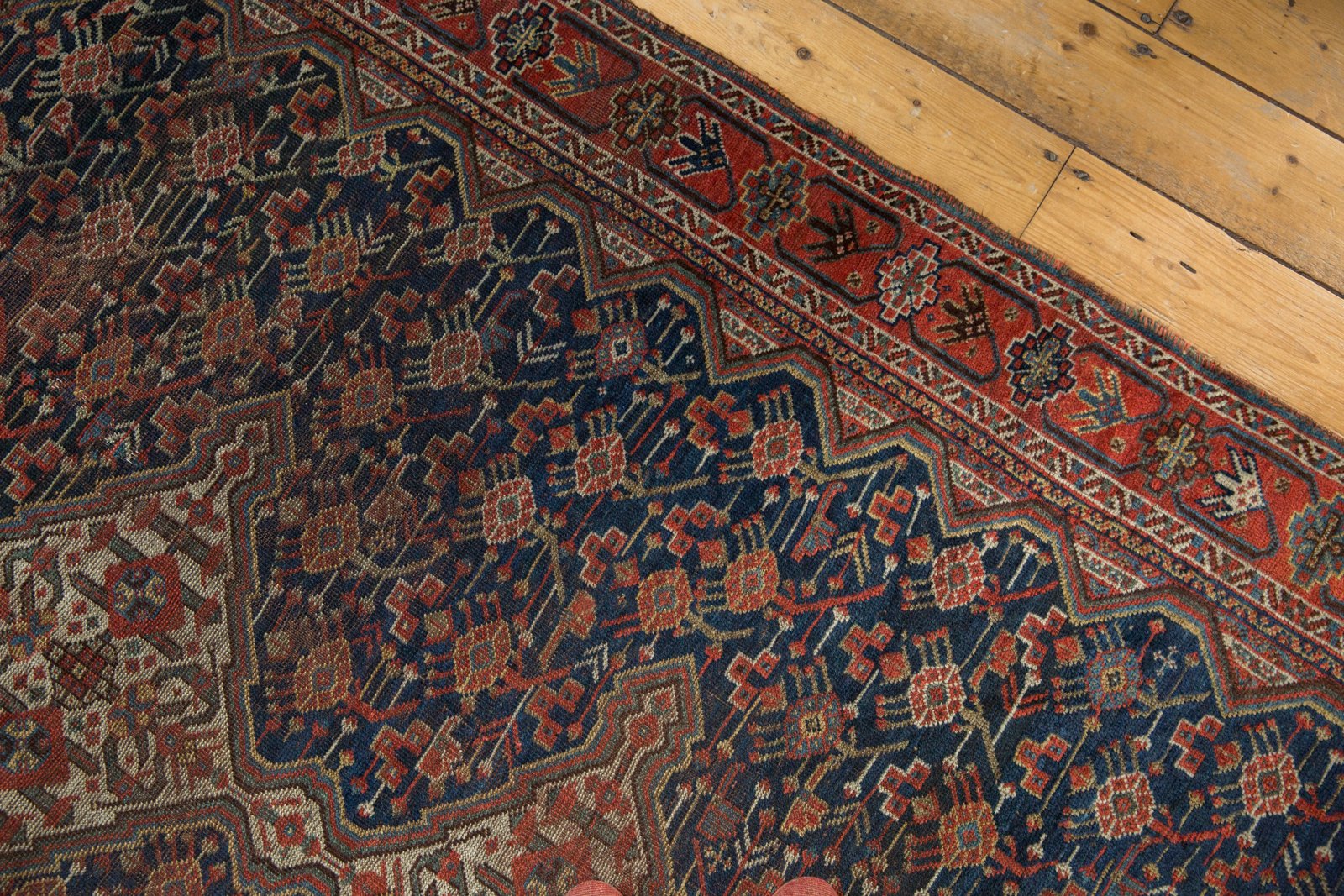 5x8.5 Vintage Qashqai Carpet