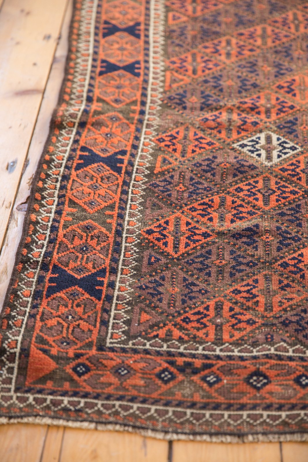 2.5x4.5 Antique Belouch Rug / ONH item sm001487