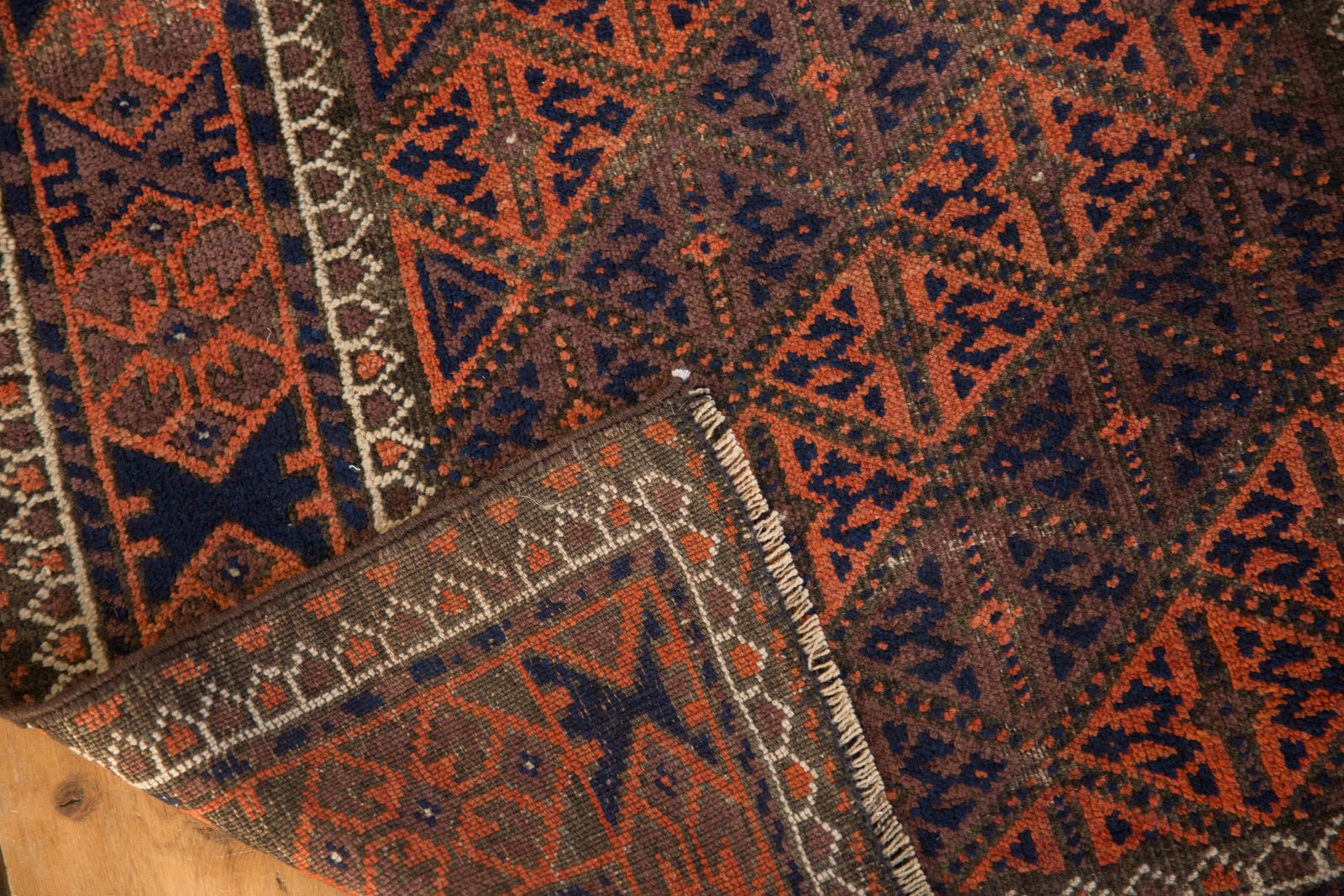 2.5x4.5 Antique Belouch Rug / ONH item sm001487